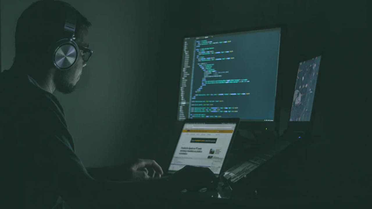 Esto es lo que valen las tarjetas de crédito clonadas en la dark web