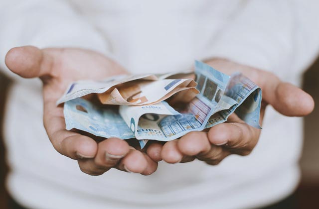 Te explicamos qué son las deudas económicas
