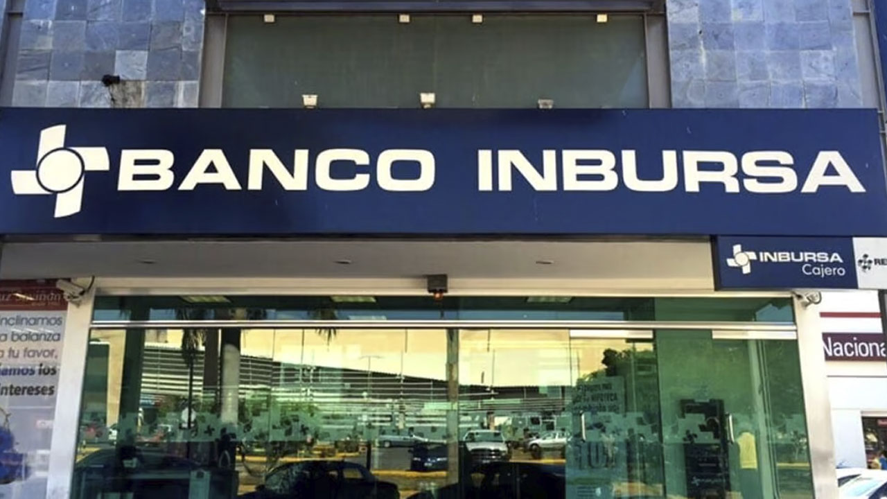 ¿Quién es el dueño de Banco Inbursa y qué productos ofrece?